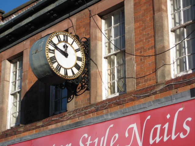 Clock in Worcester's Angel Place - Stopped Clocks